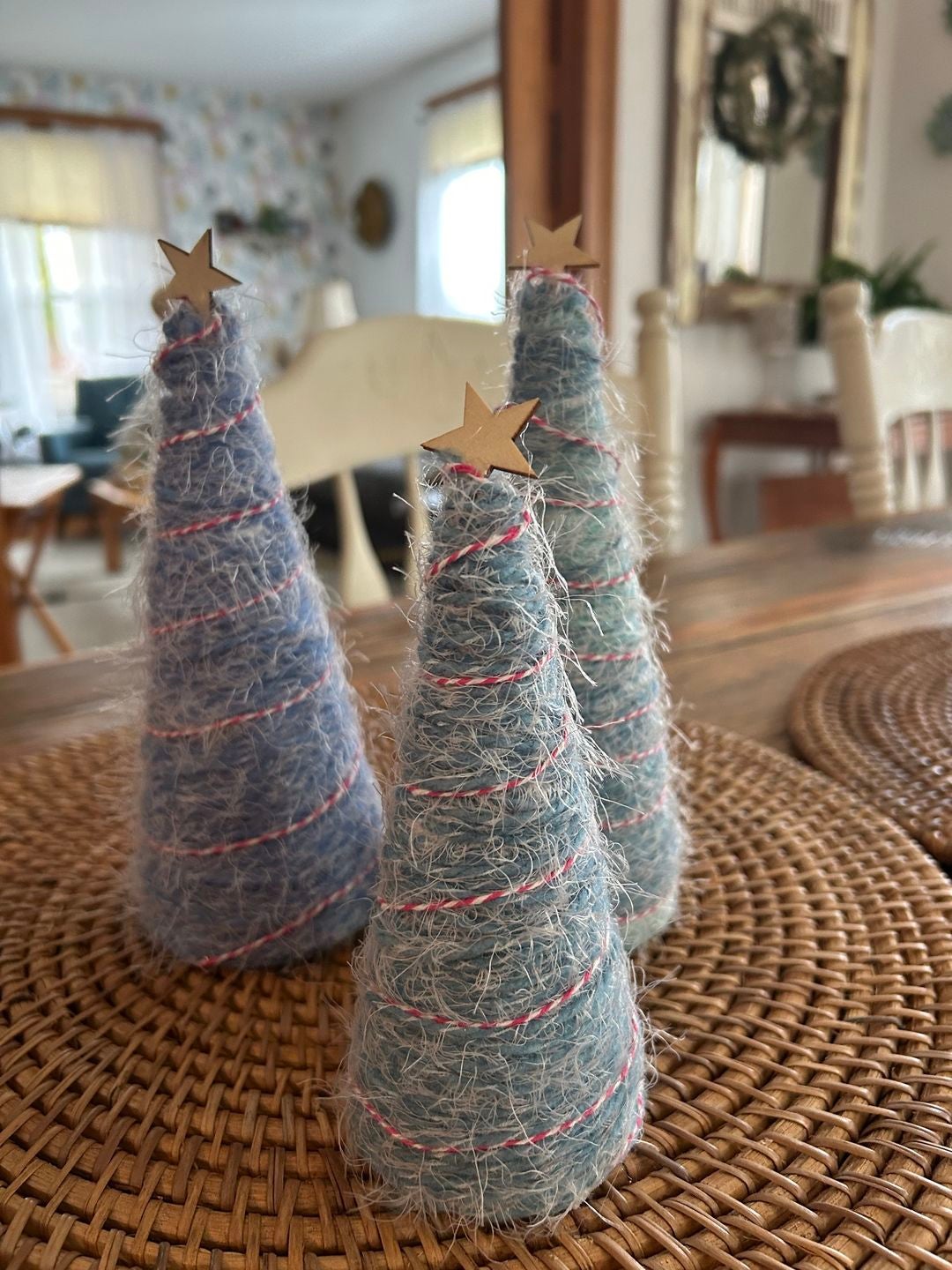 DIY Yarn Christmas Trees | Sarah's Country Barn